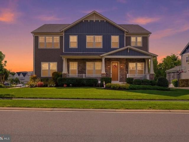40777 Foxtail Fields Dr, Aldie, VA 20105