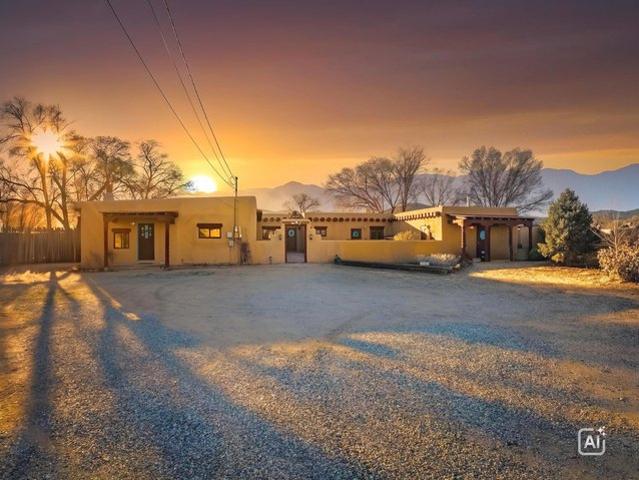 4077 Highway 68, Taos, NM 87571