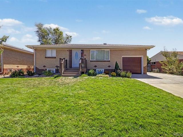 4070 Moore St, Wheat Ridge, CO 80033