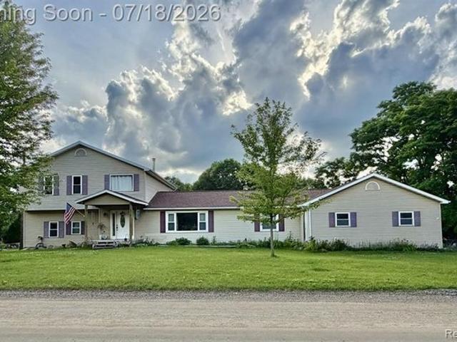 4070 Blood Rd, Metamora, MI 48455
