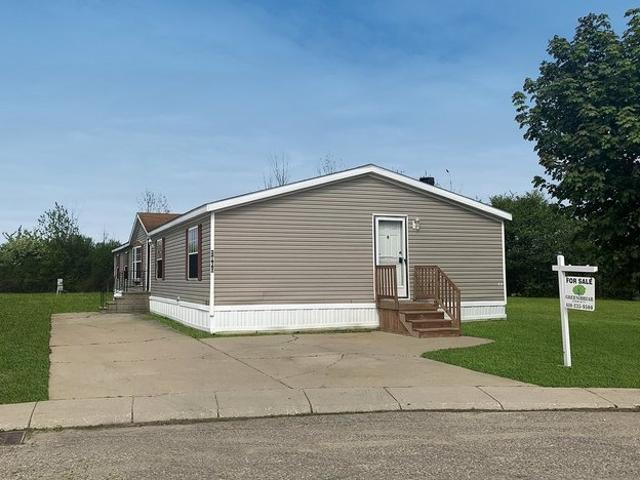 4070 Green Briar Blvd, Burton, MI 48529