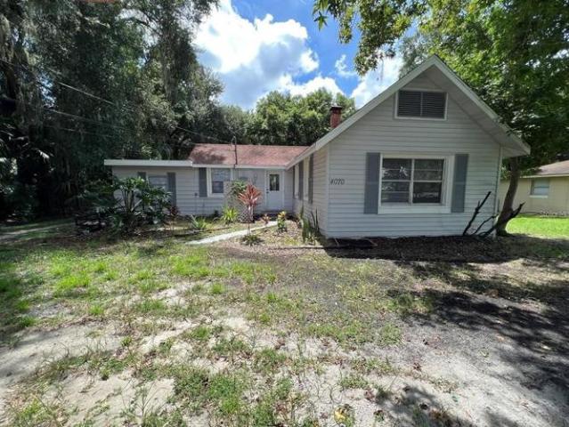 4070 Lake Saunders Dr, Mount Dora, FL 32757