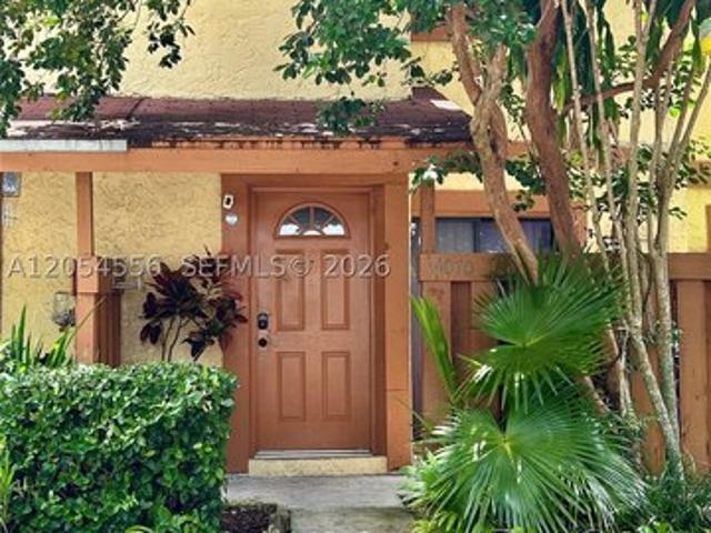 4070 Sierra Ter, Sunrise, FL 33351