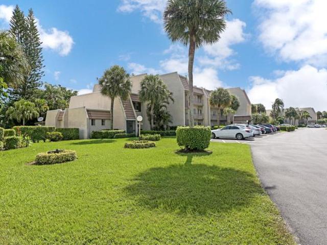 4070 Tivoli Ct #307 Lake Worth, FL 33467