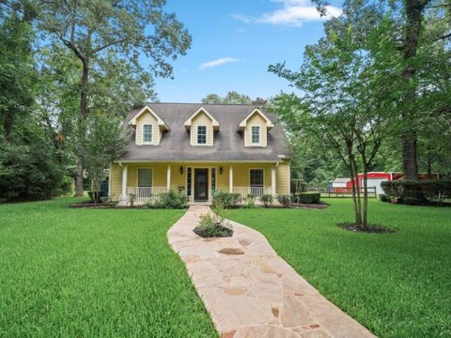 40711 Country Forest Dr, Magnolia, TX 77354