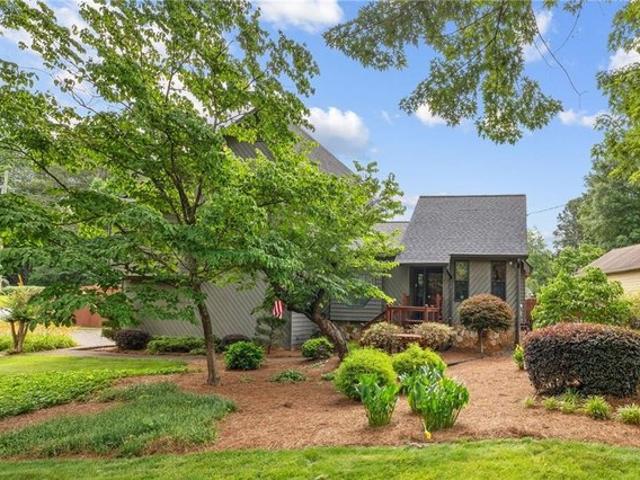 4071 Stephanie Ct NW, Kennesaw, GA 30152