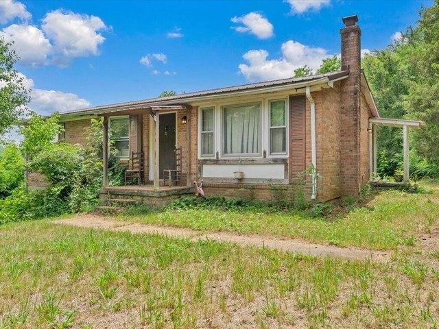 4072 The Great Rd, Collinsville, VA 24078