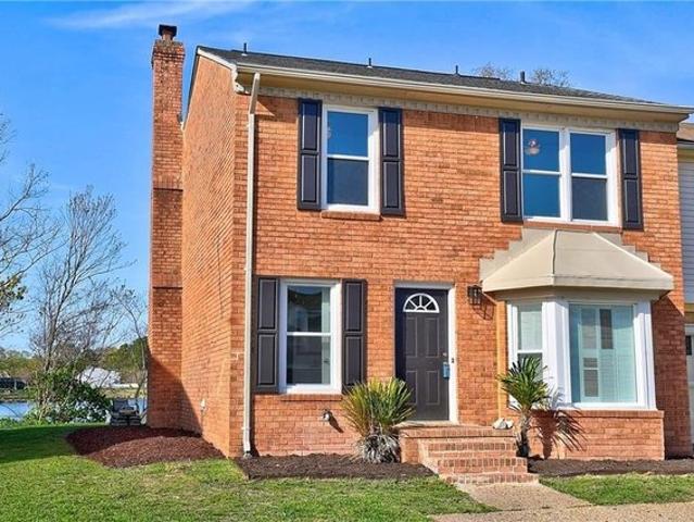 4072 Thomas Jefferson Dr, Virginia Beach, VA 23452