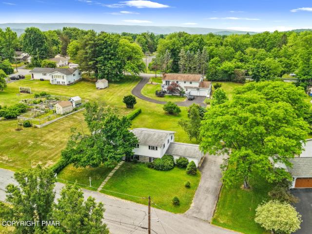 407 Colonial Drive