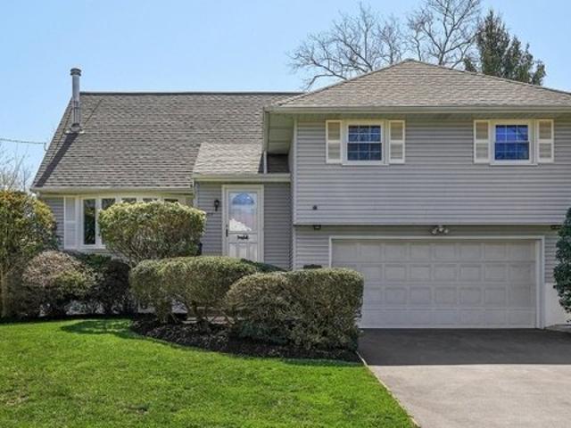 407 Cayuga Way, Westfield, NJ 07090