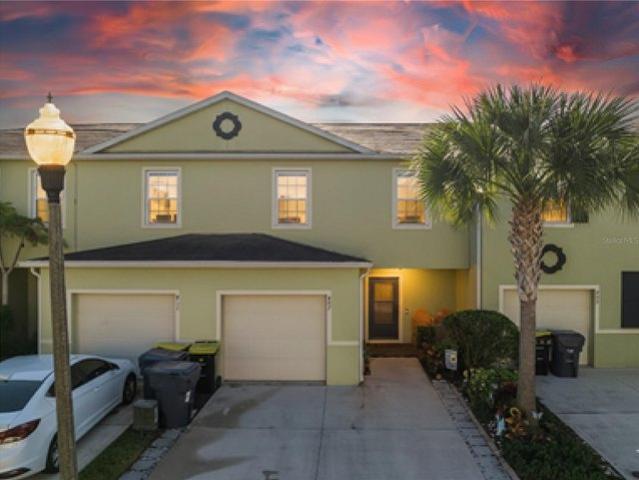 407 Arbor Lakes Dr, Davenport, FL 33896