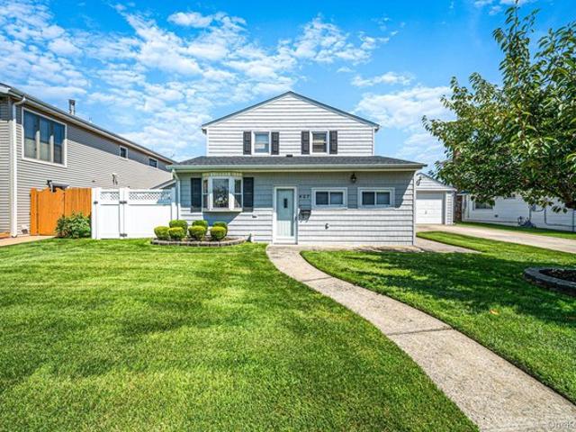 407 Argyle Rd, East Meadow, NY 11554