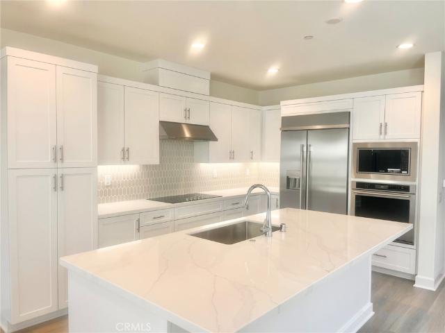 407 Belair Walk