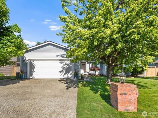407 Berninger St, Enumclaw, WA 98022