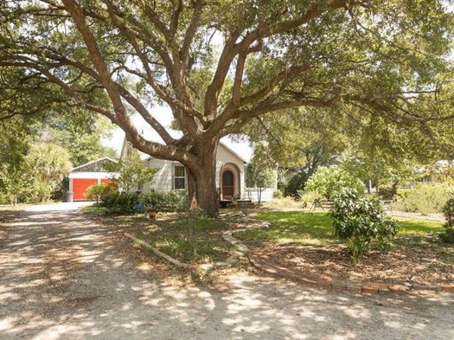 407 Dowling Ave, Walterboro, SC 29488