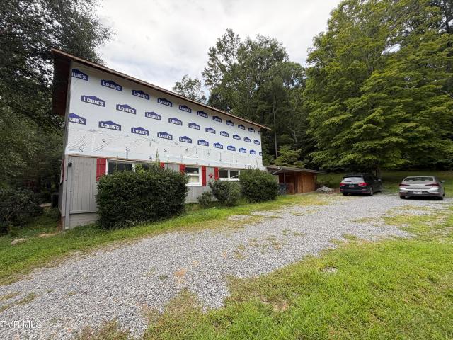 407 Dogwood Lane