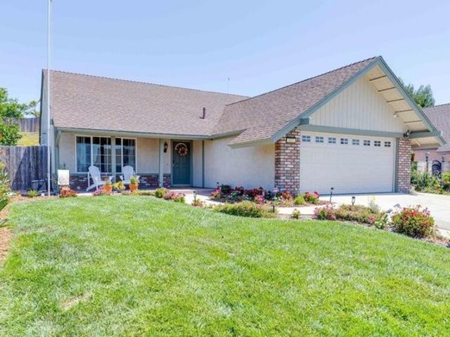 407 Dorsey Way, Vista, CA 92083
