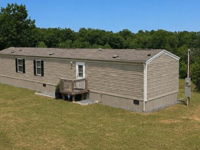 407 Daybreak Ter, Hurt, VA 24563