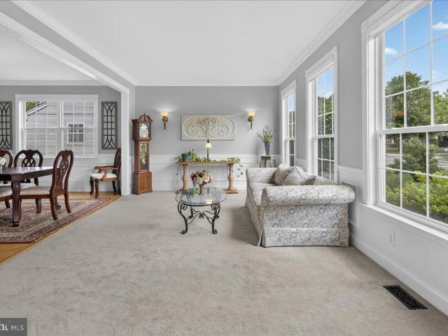 407 Denow Road