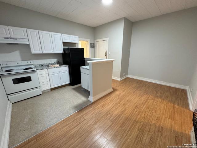 407 E Locust St, Unit 5, San Antonio, TX 78212 | MLS #1940 | Compass
