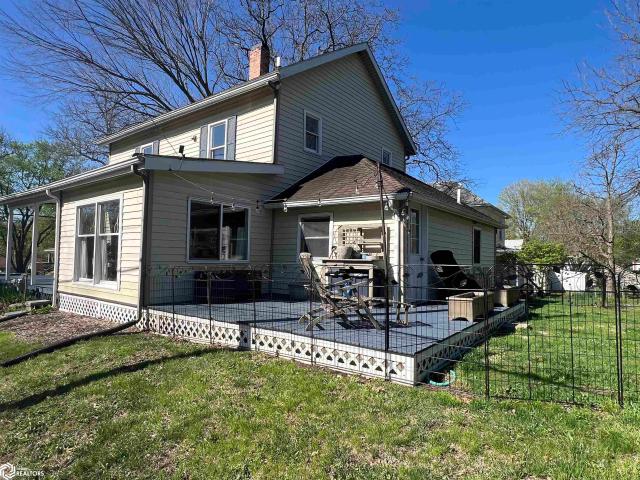 407 E Lowe Avenue