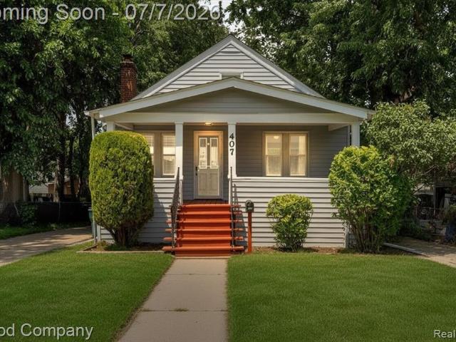 407 E Maryland Avenue