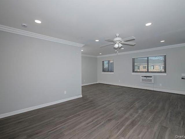 407 East Main Street 1B