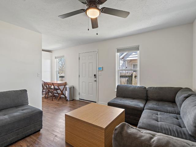 407 Edwin St # A