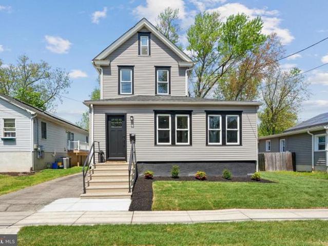 407 Kingston Ave, Barrington, NJ 08007