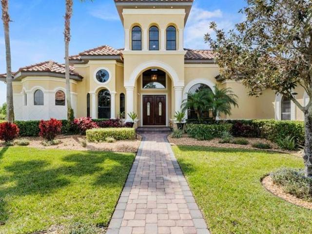 407 Hawk Talon Drive, Lithia, FL 33547