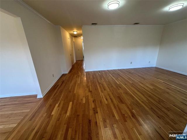407 Jane Street 1, Fort Lee, US, NJ