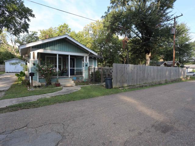 407 Oak