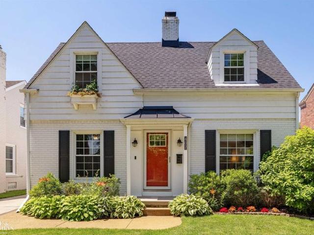 407 Lothrop Rd, Grosse Pointe, MI 48236