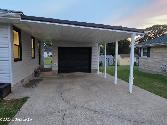 407 Lowell Ave