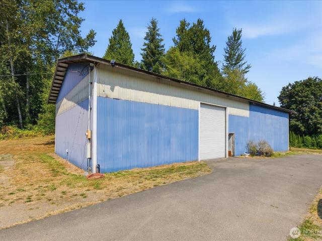 407 Lakewood Road