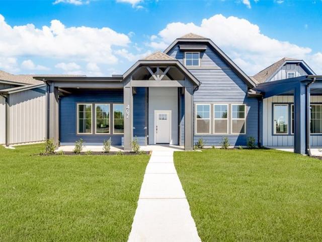 407 Legacy Point Dr Unit A, Sealy, TX 77474