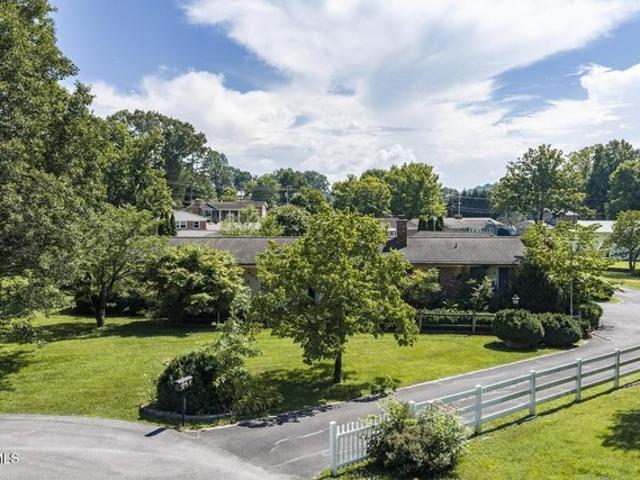 407 Little Echo Ct, Kingsport, TN 37663