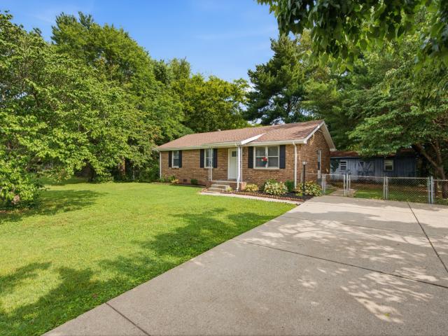 407 Maple St
