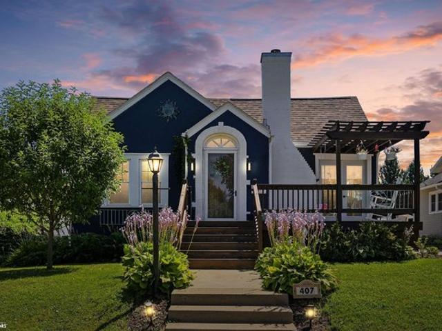 407 N 8th St, Marshalltown, IA 50158