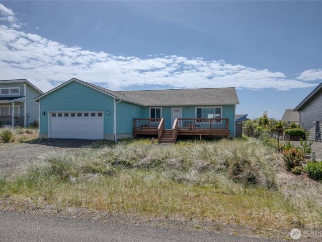407 N Bel Air Loop SW