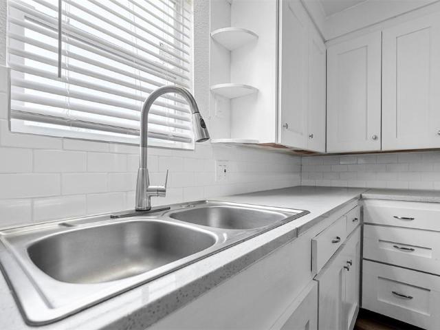 407 N Carter St, Howe, TX 75459 | MLS #21226