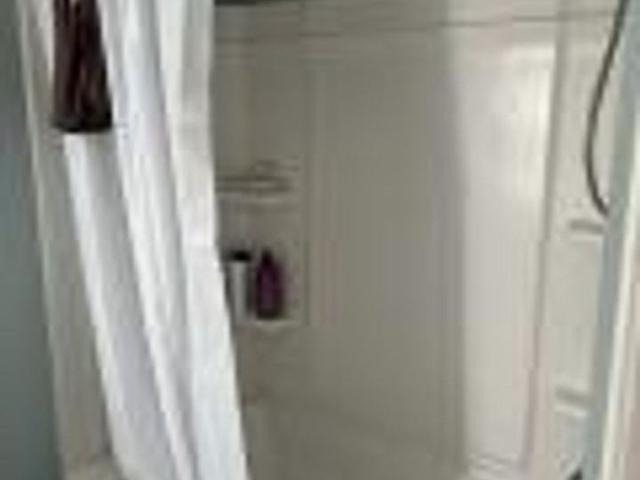 407 N Clinton St 1 Bedroom Apartment for Rent at 407 N Clinton St, Bloomington, IL 61701 Near East Side