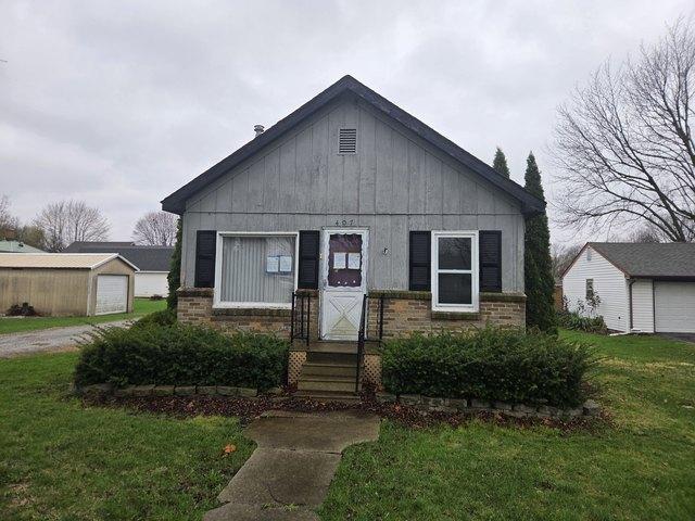407 N Elm St, Gardner, IL 60424
