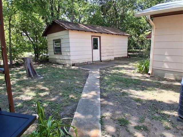407 N Files Street