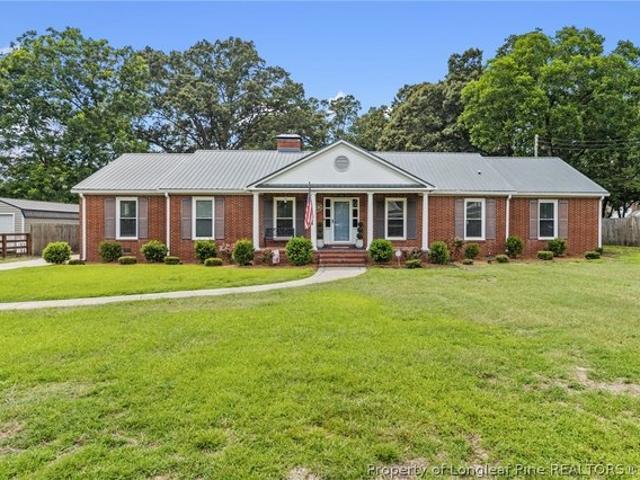 407 N Main St, Raeford, NC 28376