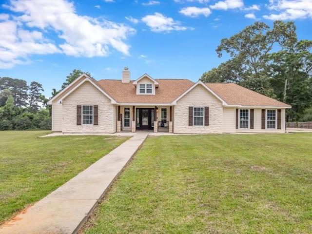 407 N Pecan St, Woodville, TX 75979