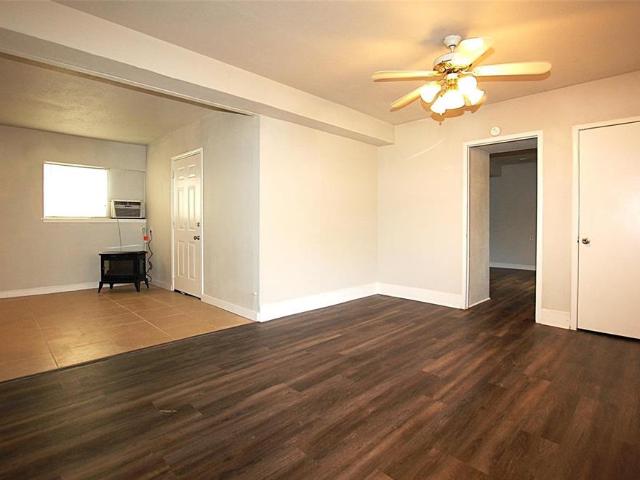 407 S Bois D Arc Street