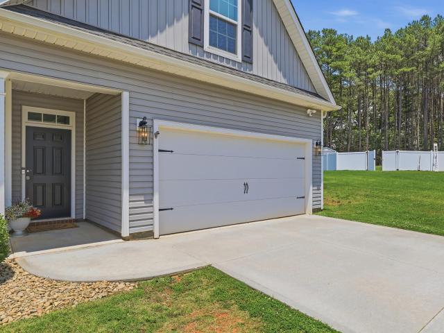 407 Sage Glen Place