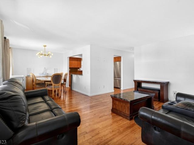 407 Saint Marks St # 2