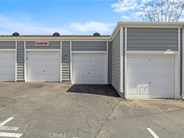 407 San Nicholas Court